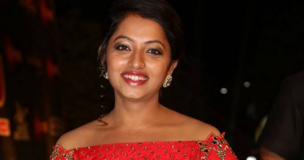 Navya Swamy Navel Hip Show In Red Top! | Telugu Swag